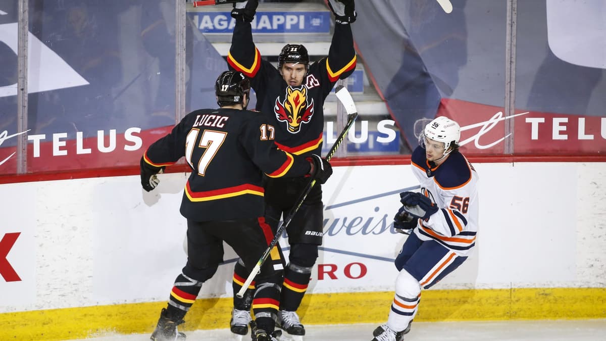 Flames 6, Oilers 4: Back in black—and in the black