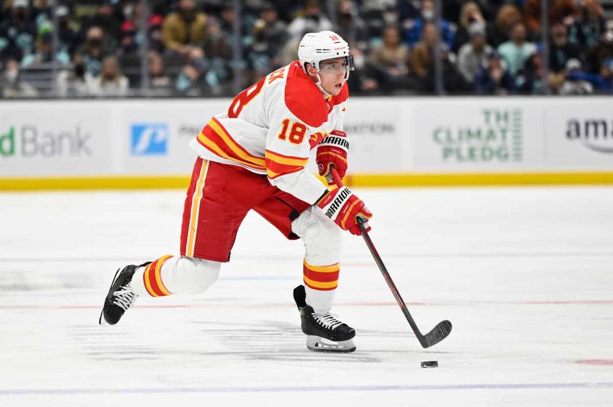 The Calgary Flames need to find an upgrade on Tyler Pitlick